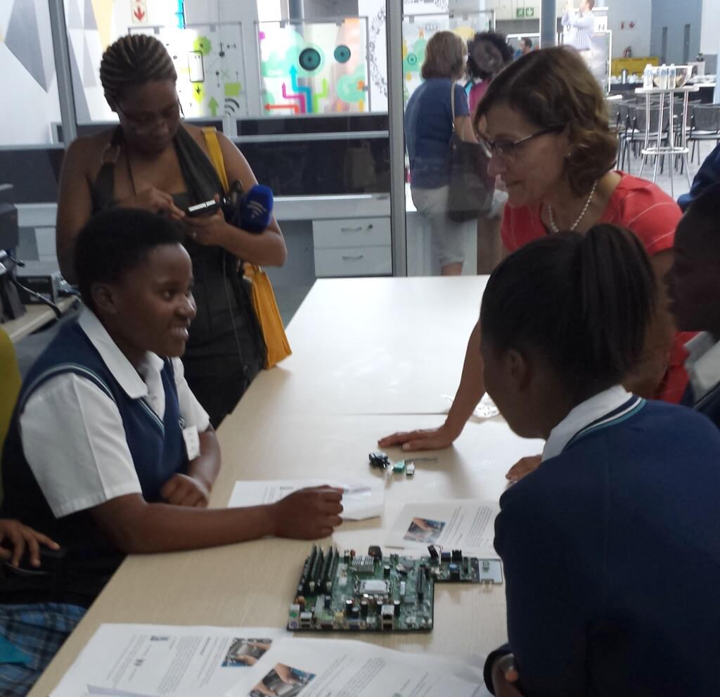 Connecting and Coding in Cape Town — TechWomen
